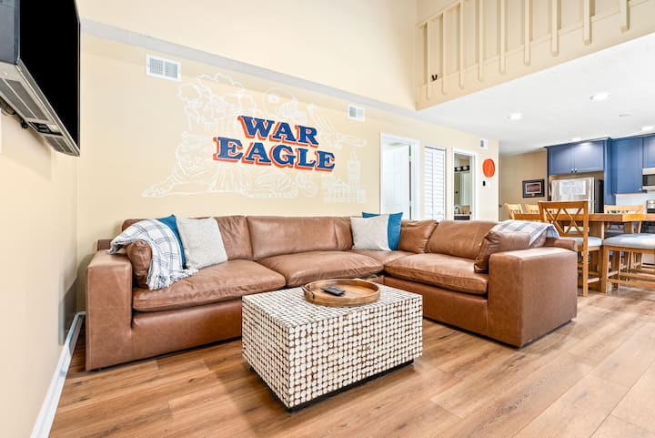 Bluebird Game Day Condo! New! - Auburn, AL
