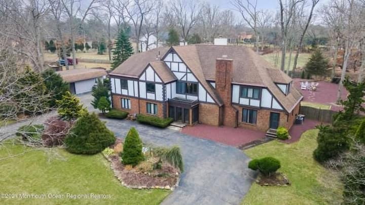 Jersey Shore Luxury Home - Toms River, NJ