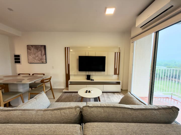 Departamento En Luque Cerca A Asunción 614 - Paraguay