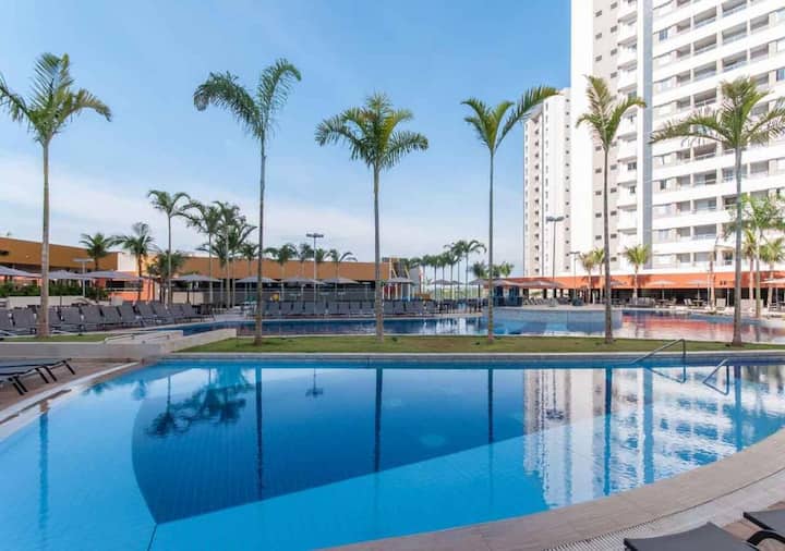 Resort: 4 Adults And Up To 1 Child Near The Parks - Olímpia