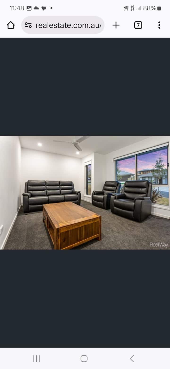Home Stay In Springfield. - Ipswich