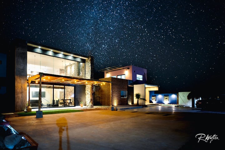 2 Exotic Houses 2 Pools Palapa Barbecue Big Area. - Guaymas