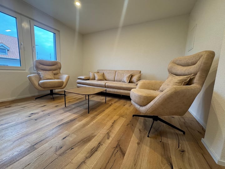 2 1/2 Zimmer Wohnung Im 1 Og - Aarau