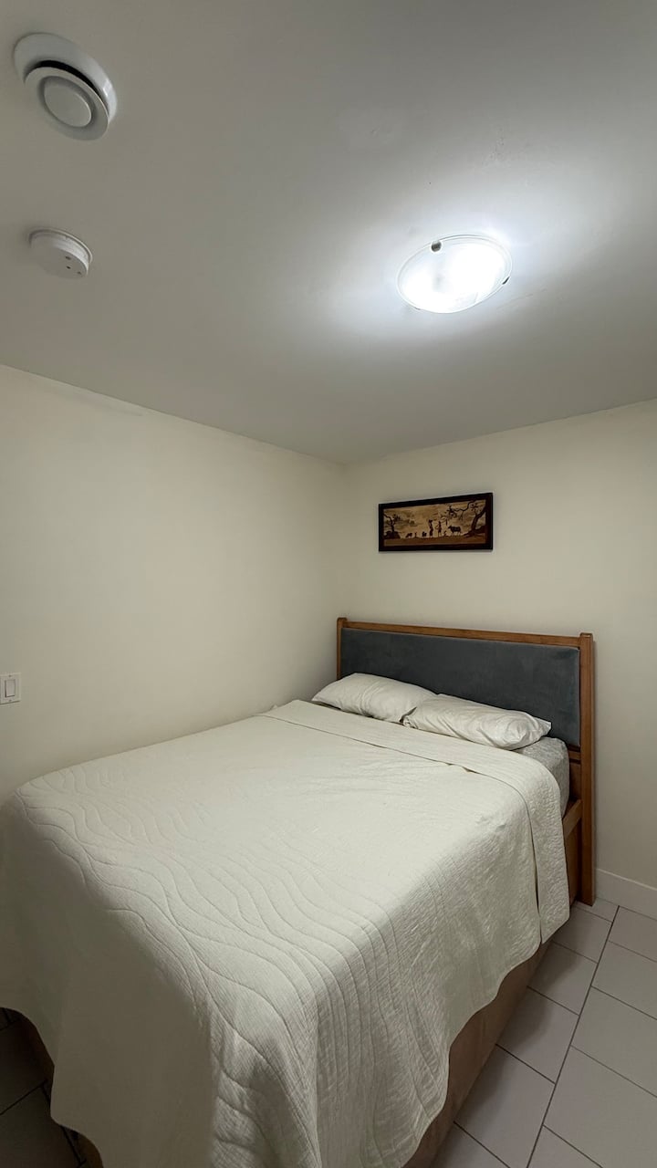 Basement Suite In South Vancouver! - Vancouver