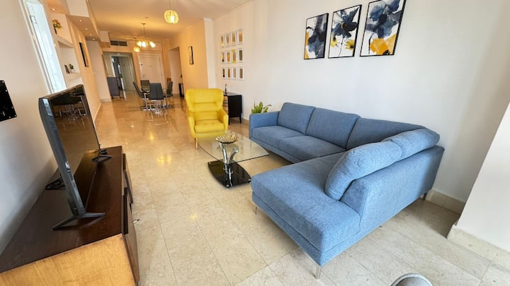 Apto Moderno Vista Al Mar | Cinta Costera, Piscina - Panama