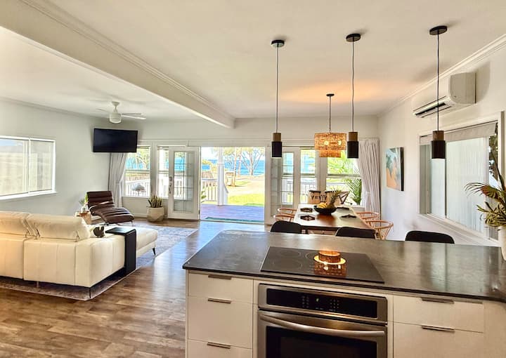 Laid-back Luxury: Modern Ocean View Work/play 1br - Haleiwa, HI