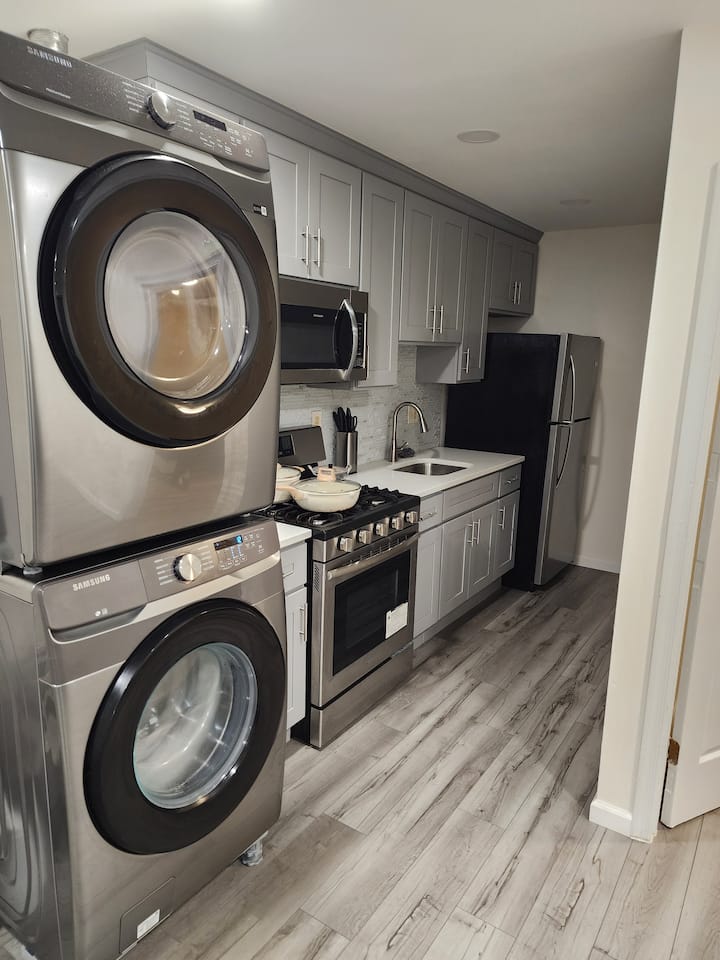 Entire 2 Bedroom Apt By Convention Center - Philadelphia