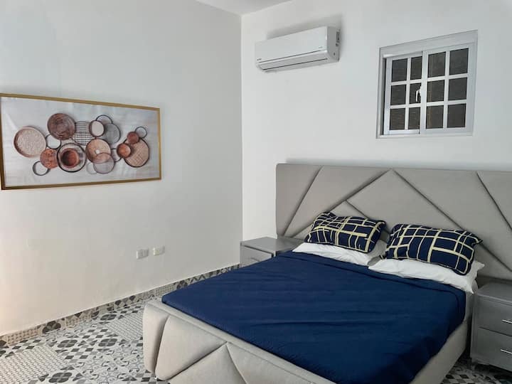 Bohío Colonial, Entero, Zona Colonial Sto. Dgo. - 聖多明各