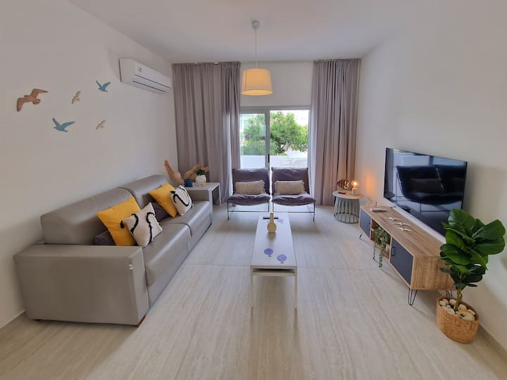 Protaras Beautiful Flat Near Island's Best Beach - Protaras