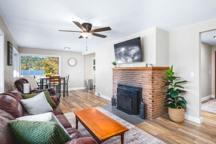 Lake Campbell Cottage - Anacortes, WA