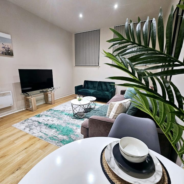 Leeds Centre Sleeps 4 - Free Wifi - Close To Arena - Leeds