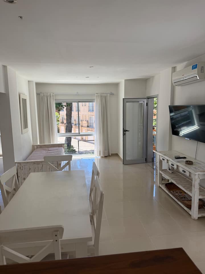 Departamento 2 Ambs. C/ Parrilla - Pinamar Centro - Pinamar