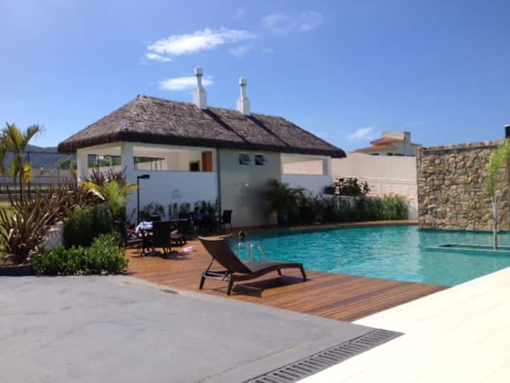 Apto No Malibu House Club Na Praia Do Campeche - Brazil