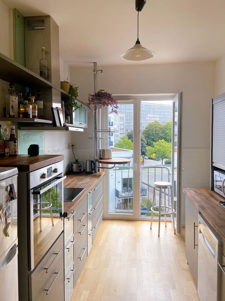 Gemütliche Wohnung In Harvestehude Mit Balkon - Hamburg