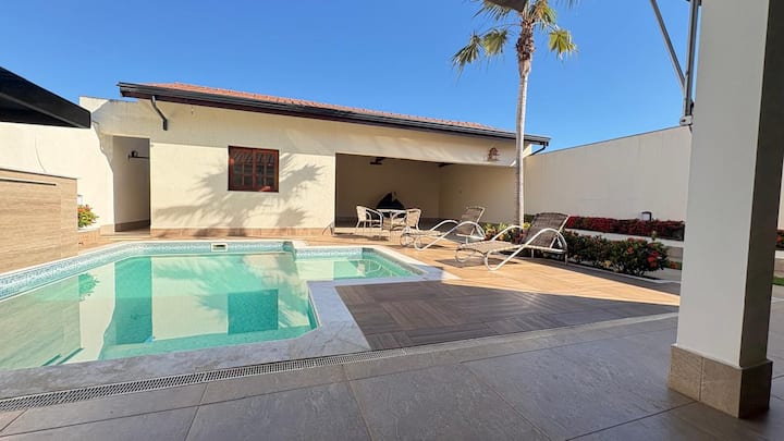 Belíssima E Espaçosa Casa Com Piscina Em Vinhedo. - Vinhedo