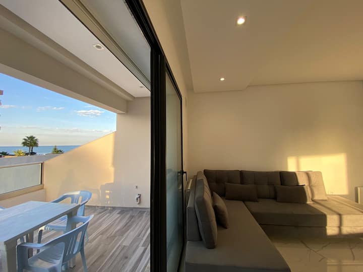 Appartement Bord De Mer Avec Piscine - Tunisia