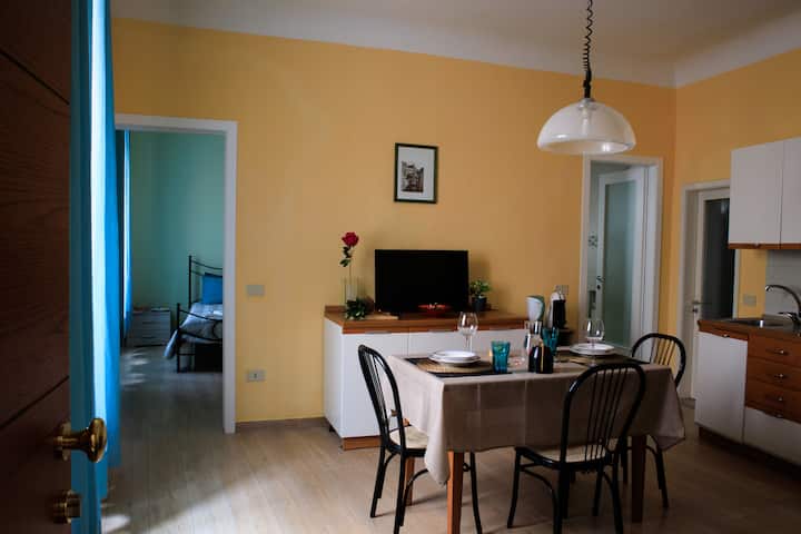 [Centro Storico Urbino]- La Corte Segreta - Urbino