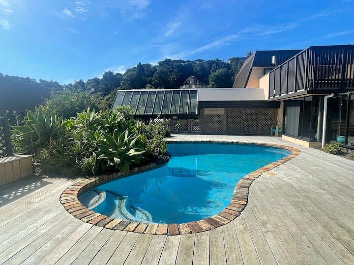 Affordable Rooms, Convenient, Quiet Bush Location. - Paihia