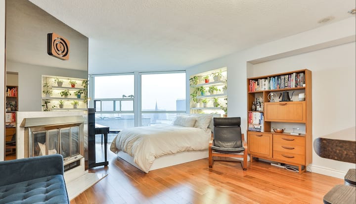 King West Studio With Fireplace - Toronto