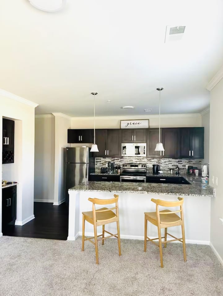 The M&n Getaway - Shawnee, KS