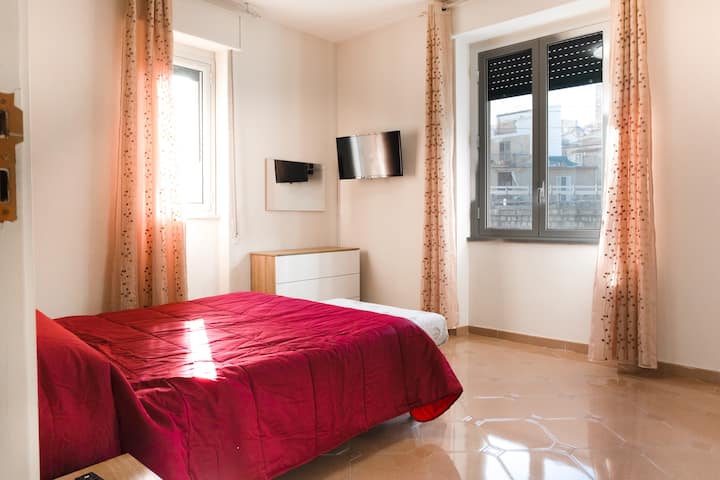 Appartamento Ampio E Luminoso - 3 Bedr Con Balconi - Termini Imerese