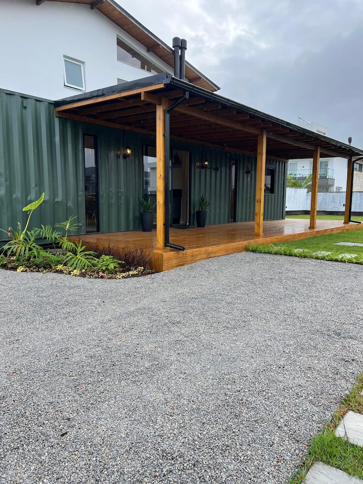 Casa Lúmen - A 200m Da Praia Com Pátio Privativo! - 