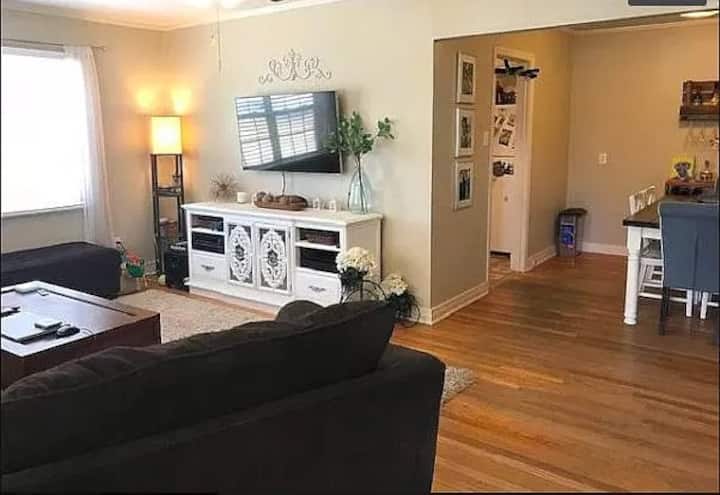 Cozy Home In Tech Terrace - Lubbock, TX