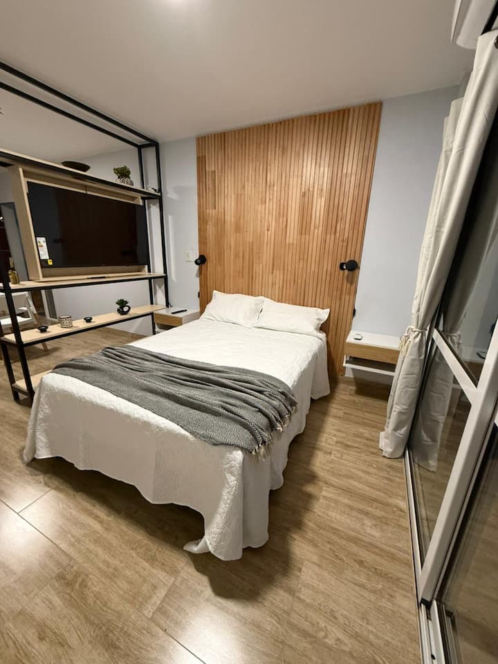 Monoambiente En Pleno Centro - Resistencia