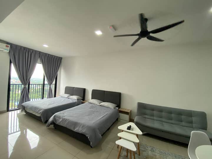 Alinea Deluxe Double Queen Suites- Mrt View - Shah Alam