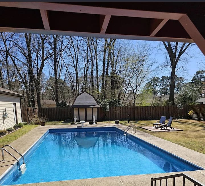 The Fun And Fresh Get Away - Jackson, TN