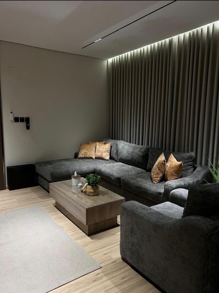 Lux One | استديو واسع راقي - Médine