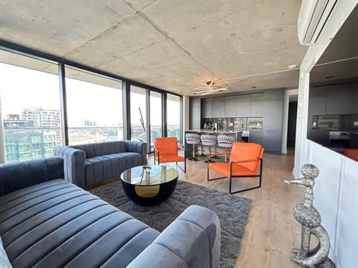 Sophisticated 3br - City View Downtown Montreal - Lasalle