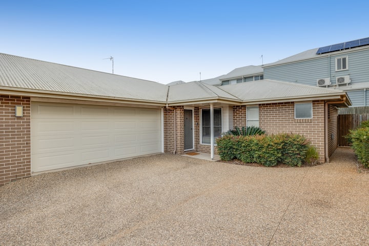 Middle Ridge Retreat – Walk To Shops & Parks! - Toowoomba