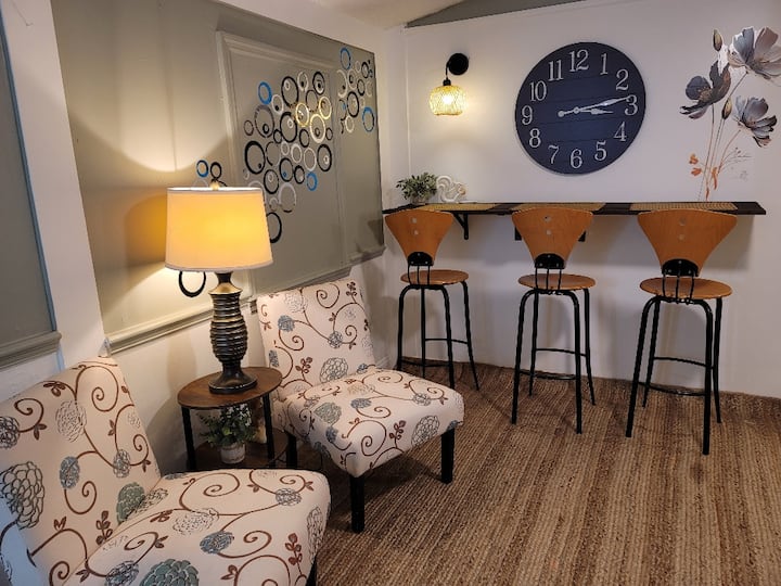 *Mobile Home Acogedor , Con Excelente Ubicación* - Orlando