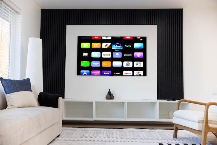 Modern 2br Duplex | Kings, Smart Lights, Garage - Denver