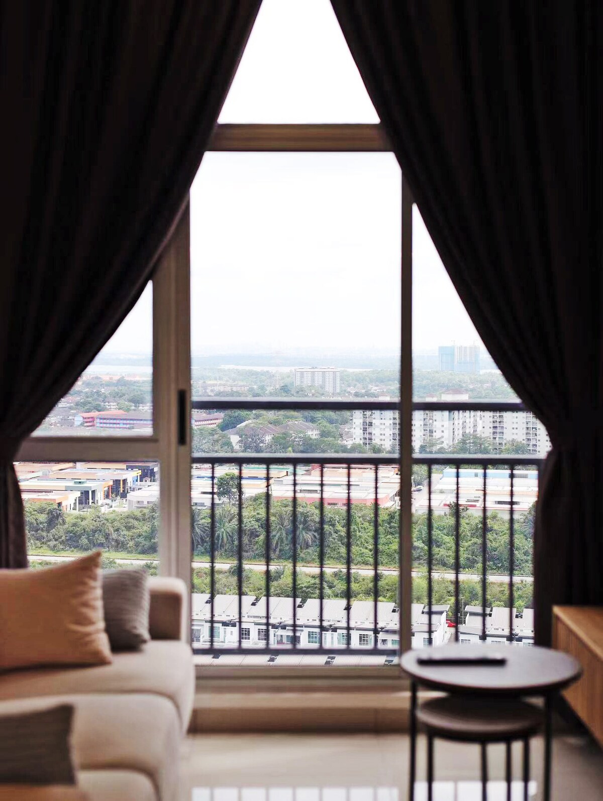 Midas Seri Alam Muji Style - Airbnb