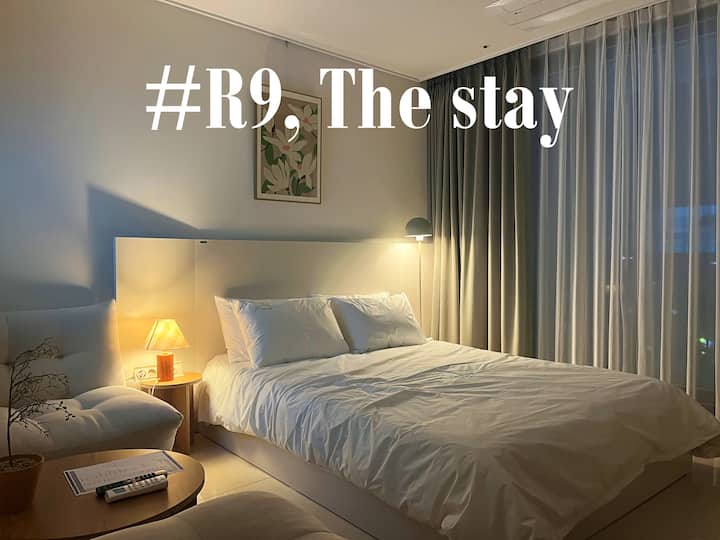 [The Stay][event.12시퇴실]r9#open특가#풀옵션#감성#넷플#유튭#역1분 - Busan