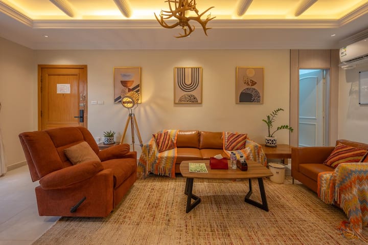 شقة عصرية بسطح خاص وجلسة خارجية – حي الروضة، جدة - Jeddah