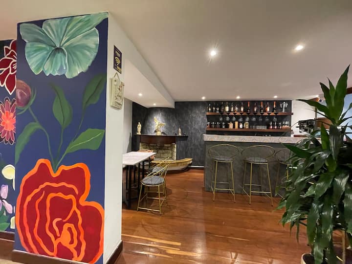 Casa Moderna, Central En Unicentro Grupos Grandes - ボゴタ