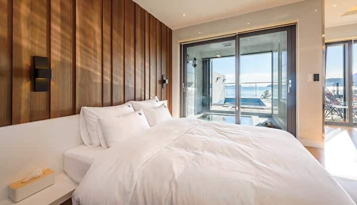 바움 B103 - Geoje-si