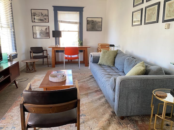 4th Avenue - Sacramento, CA