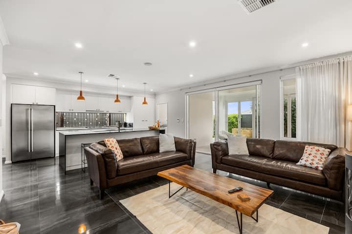 Eden Beach Sanctuary | Modern Coastal Living - Western Australia