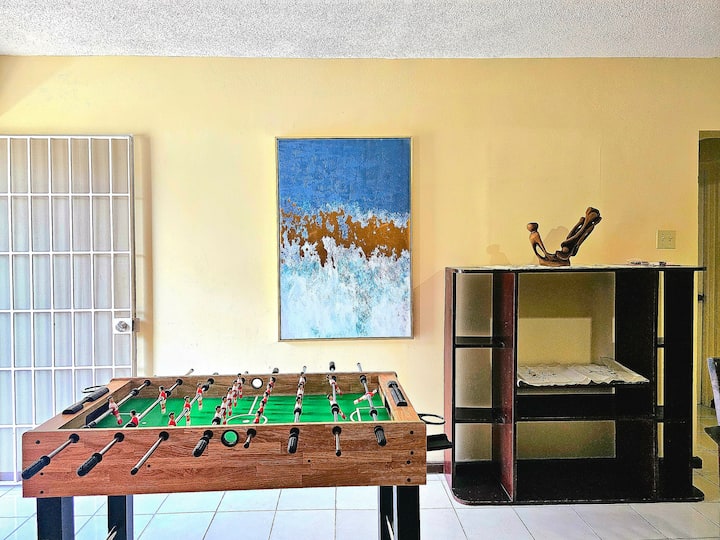 Urbannest -Gated, Spacious And By The City Centre - Kingston