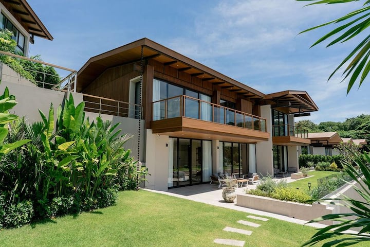 Villa Praifah ÉLite Reserve Beachfront, Cape Panwa - Phuket district, Thailand