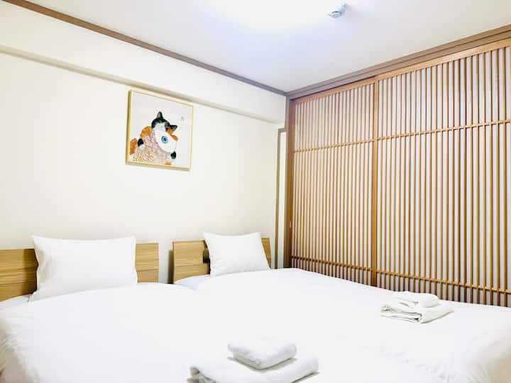 504難波、心斋桥道顿堀入口徒步3分钟,4人入住。超便利位置。日本橋駅徒步, 机场大巴徒步90秒 - Osaka