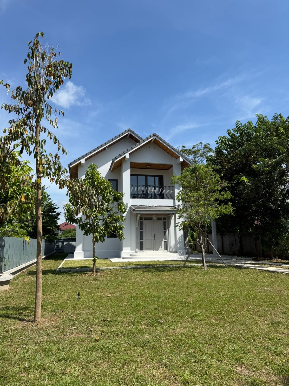 Longevity House Luangprabang – Cerca de Secret Pizza - Casas en ...