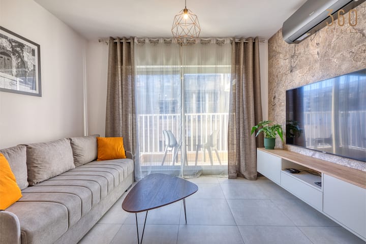 Central 2br Home In Pieta's Heart W/wifi & Ac ! - Valletta