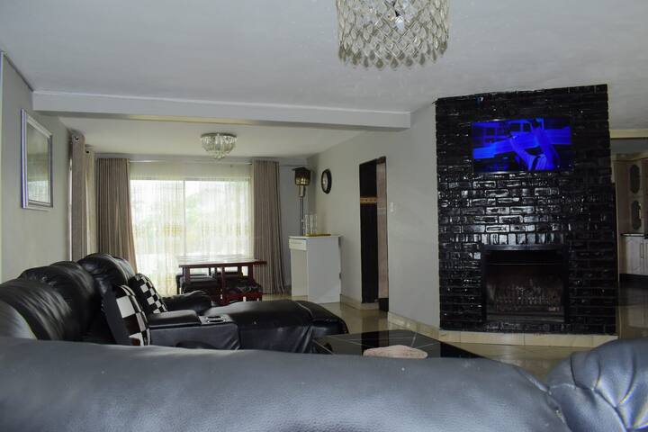 Nkguesthouse Ladysmith - Ladysmith