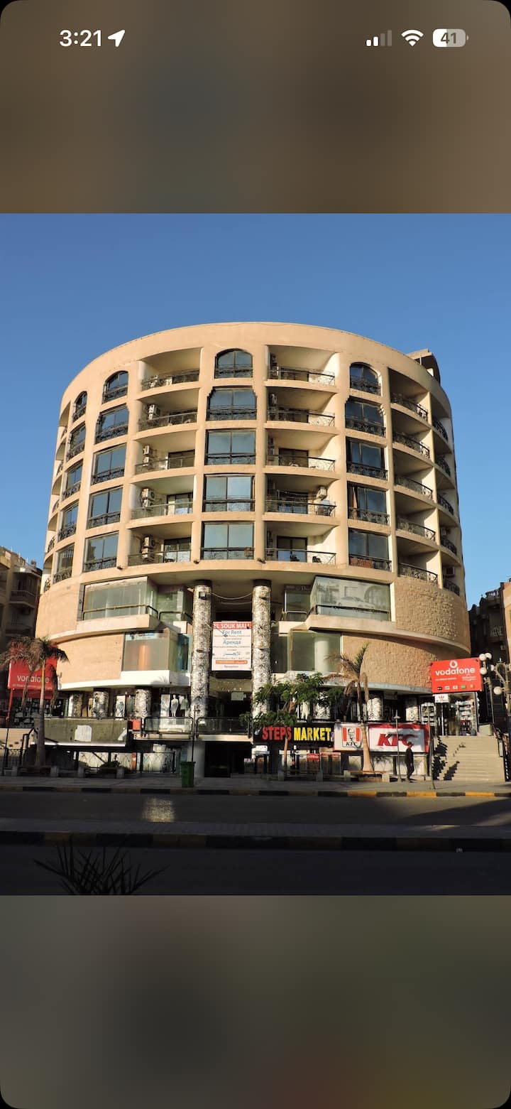 Central Hurghada 2br Unit With Sea View - Hurghada