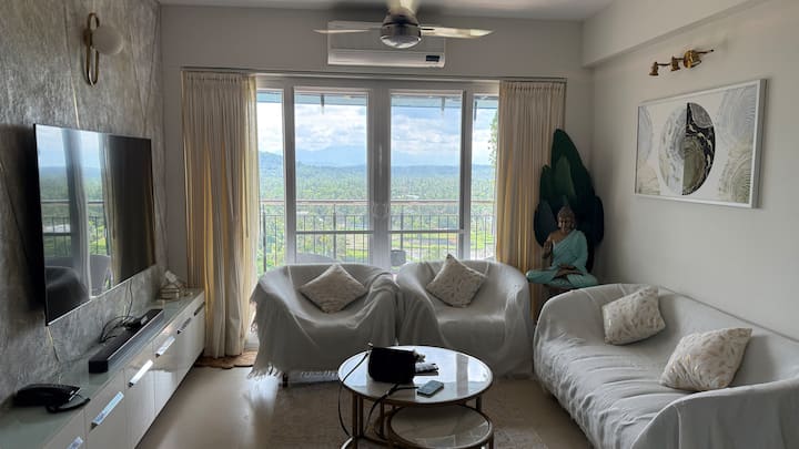 Mann Luxe Stay - Thalassery